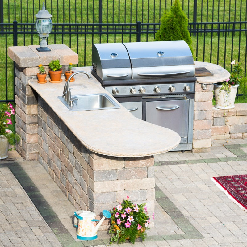Outdoor Kitchen Cleaning Tips & Tricks | Town Appliance